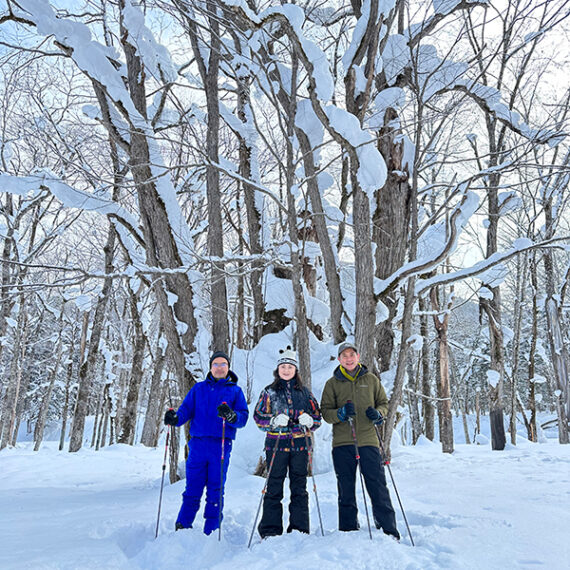 スノーシューツアー – KONON cafe & stay